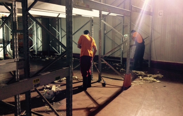 Καθαρισμός καμμένης αποθήκης εταιρίας "ΕΔΕΣΜΑ" - | TRUEWORK Facility Solutions